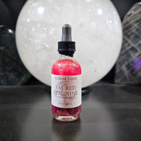 Sacred Feminine Ritual Body Oil - Lunam Love